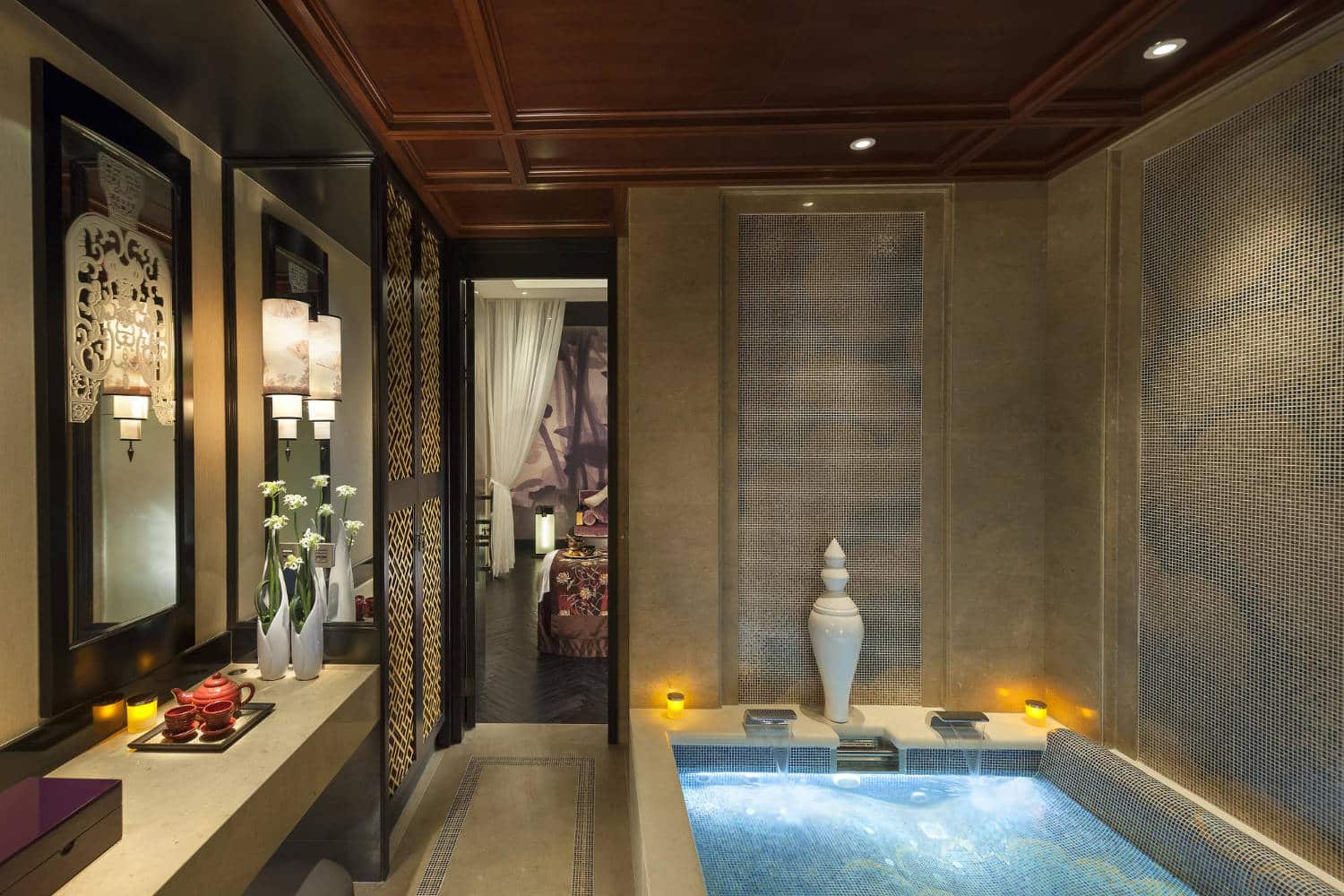 Comment aménager un coin spa intérieur parfait à la maison